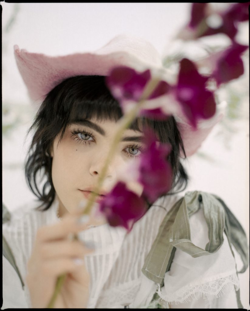 BENEE: The Duality of A Kiwi Hit-Maker - Rolling Stone Australia