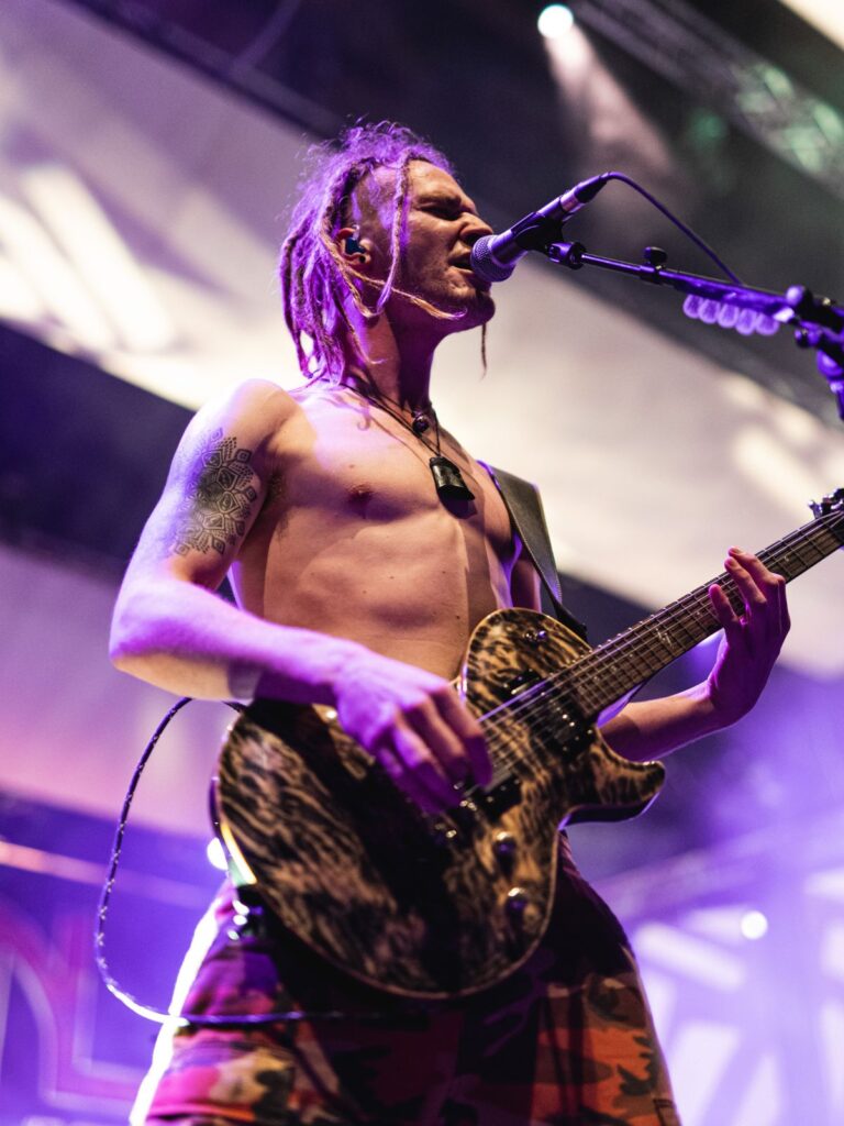 Jim Beam Homegrown: Alien Weaponry on Why ‘People Are Good for You’