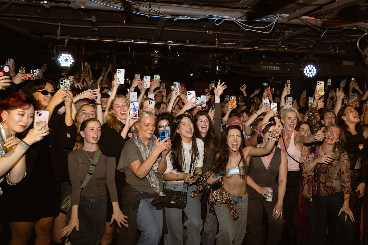 Inside Lorde's Surprise Appearance at Sydney Club
