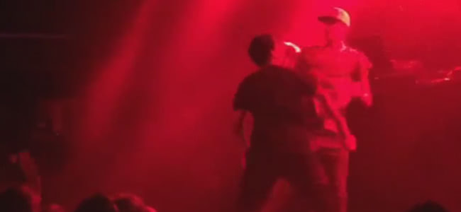 Watch Splendour Bands Beat Down A Stage Intruder
