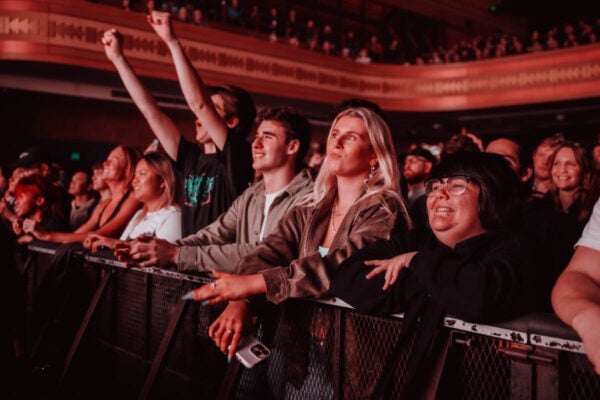 PHOTOS: The Jungle Giants @ The Enmore Theatre