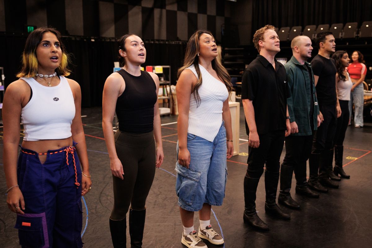 Behind the Scenes with 'Hamilton' as it Prepares for Sydney Return