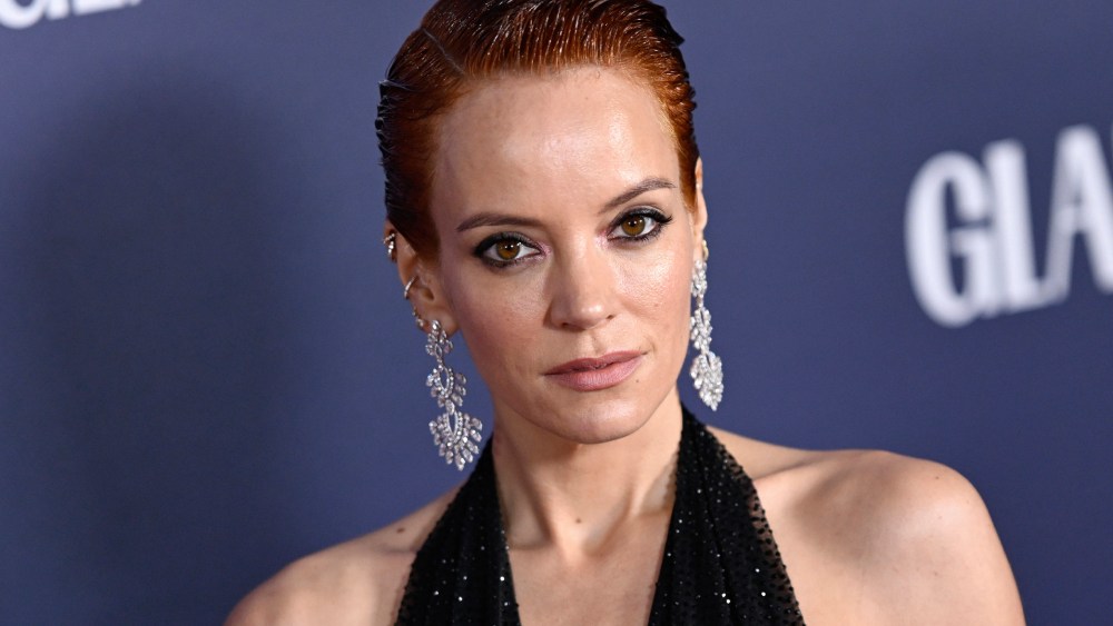 Lily Allen Says Her OnlyFans Feet Pictures Make More Money Than Spotify ...