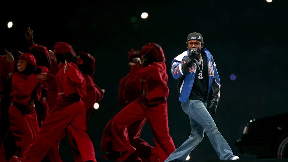 Kendrick Lamar Declares 'Game Over' in Drake Battle With Triumphant ...